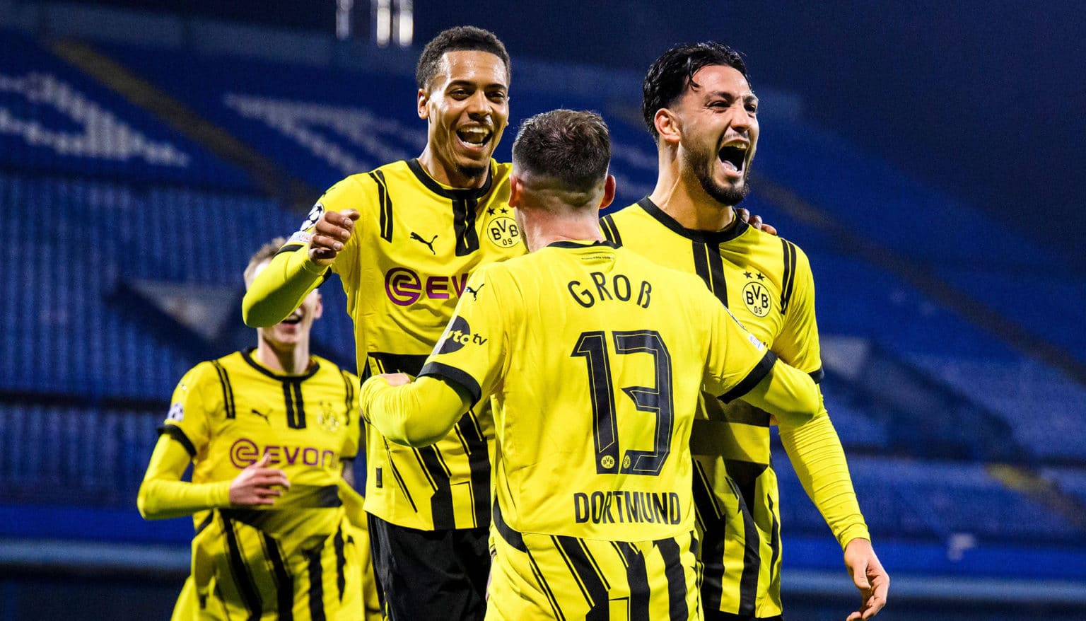 BVB - Barcelona Übertragung: TV, Stream, Ticker & Uhrzeit