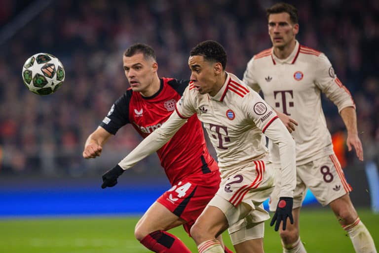 Leverkusen - Bayern Übertragung: TV, Stream, Ticker & Uhrzeit